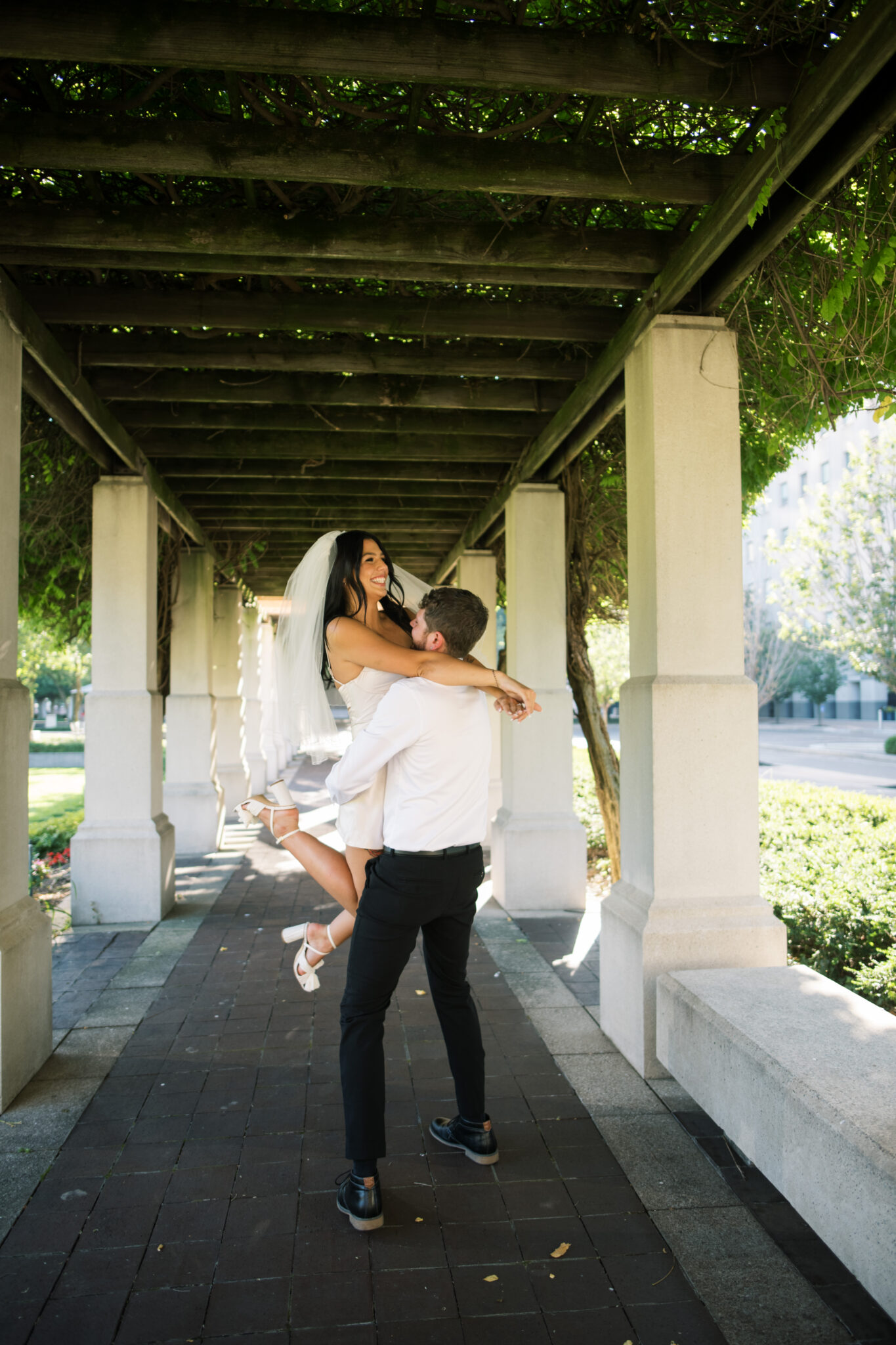 Downtown Cincinnati Engagement Session - Bri Nicole Photo Co